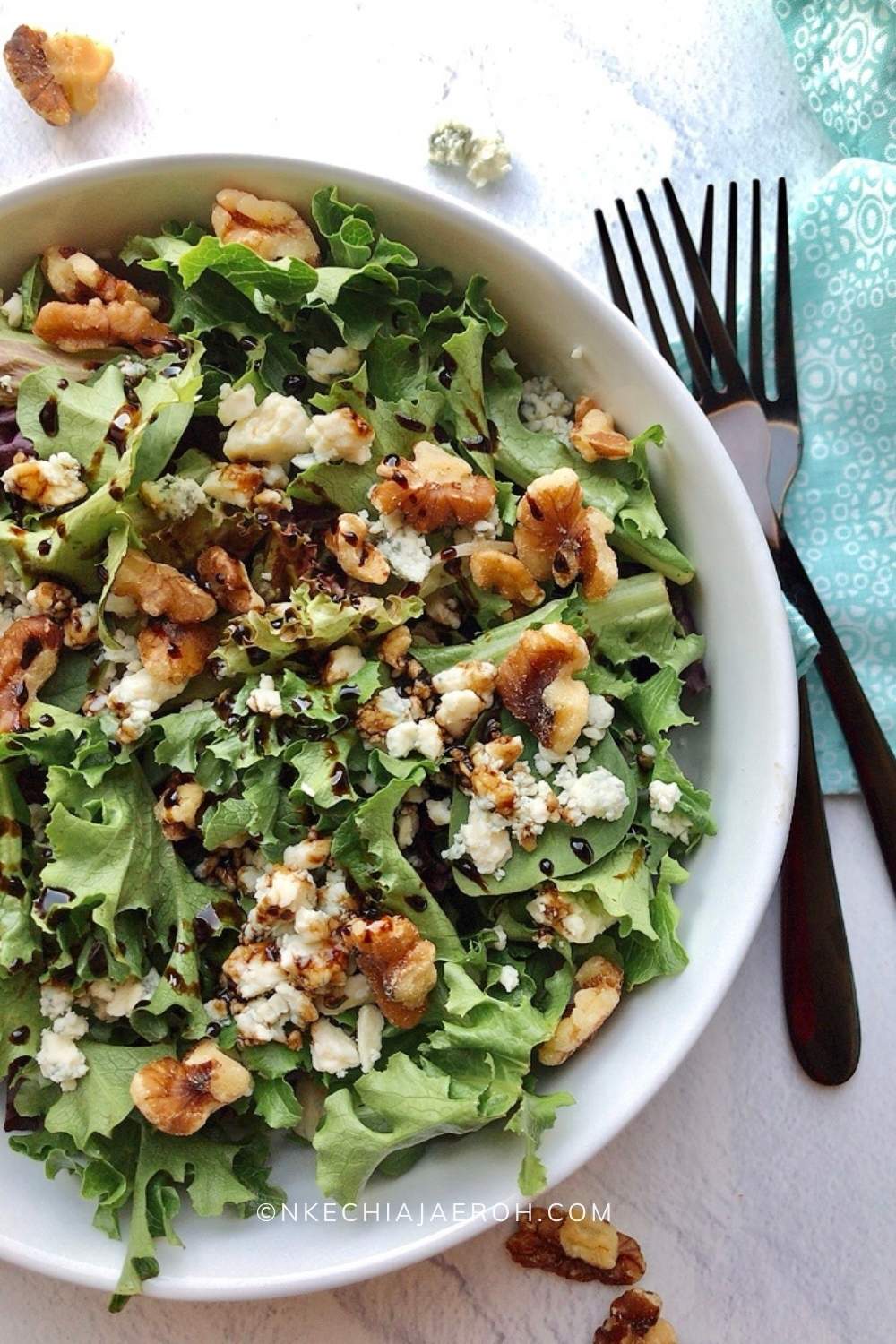 Super Easy Walnut Blue Cheese Salad for One - Nkechi Ajaeroh