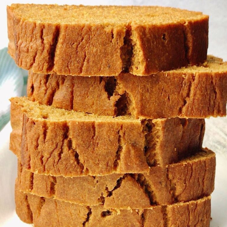 Healthy Pumpkin Bread with Fresh Pumpkin Purée - Nkechi Ajaeroh