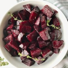 Oven-Baked Beetroot With Herbs (Juicy Roasted Beets Recipe) - Nkechi ...