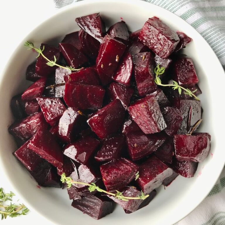 Oven-Baked Beetroot With Herbs (Juicy Roasted Beets Recipe) - Nkechi ...